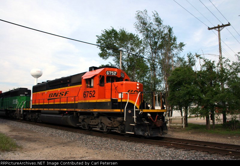 BNSF 6752